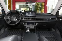 China Mitsubishi Outlander 2023 1.5T CVT 7-Seat SUV with 215 HP Engine and 4710mm Length for sale