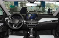 China Chevrolet Menlo 2022 Xinghe Version EV 5 Door 5 Seats Crossover Compact Car 518km Range 130kW for sale