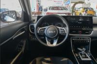 China Kia KX3 Proud Run 2021 1.5L CVT Comfort Edition 5 Door 5 Seat Small SUV 4345mm for sale
