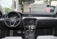 China Volkswagen Magotan 2023 2 Million Commemorative Edition 330TSI DSG Leading Model 2.0T 186HP for sale