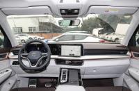 China Volkswagen Tavendor 2023 330TSI Medium Large SUV 5 Door 5 Seats 2.0T 186HP for sale
