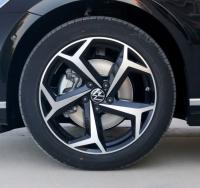 China Volkswagen Magotan 2023 2 Million Commemorative Edition 330TSI DSG 4 Door 5 Seats Sedan 2.0T 186HP for sale