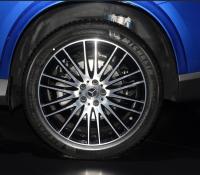 China 2022 Mercedes-Benz GLC 300L 4MATIC Luxury SUV 2.0T 258HP 9-Speed AMT for sale