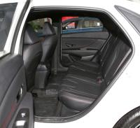 China Hyundai Elantra 2022 240TGDi DCT LUX Compact Sedan 4 Door 5 Seats 1.4T 140HP Gasoline for sale