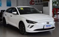 China Hyundai Feista Pure Electric 2020 GLS 4 Door 5 Seat Compact Sedan 490km Range 56.5kWh for sale