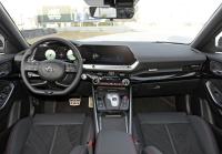 China Hyundai Lafesta Pure Electric 2020 Compact Sedan 4 Door 5 Seats 490km Range 56.5kWh Battery for sale