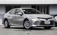 China Toyota Camry 2019 2.0G Upgrade Medium Car 5 Seats Gasoline 4885mm Length China Professional Vehicle Exporter for sale
