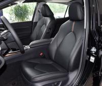China Toyota Camry 2019 2.0G Upgrade Medium Car 5 Seats Gasoline 4885mm Length China Professional Vehicle Exporter for sale