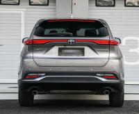 China 2022 Toyota Harrier 2.0L CVT 5 Door 5 Seat Midsize SUV Gasoline Export Model 171HP for sale