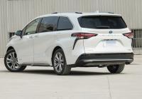 China TOYOTA Sienna 2023 2.5L Hybrid 7 Seats MPV 5165mm Length New Used Cars Exporter for sale