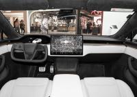 China Fantastic Tesla New Model S Double Motors 493KW All-Wheel-Drive Version 715KM Range for sale