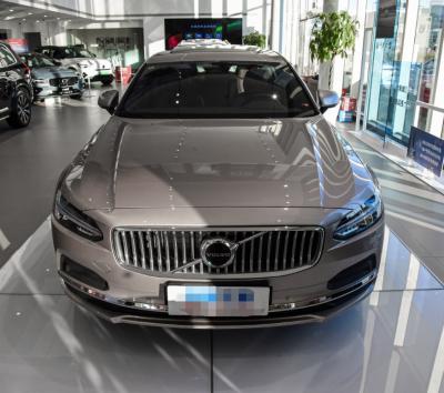 China 2023 Volvo S90 B5 Gasoline 48V Mild Hybrid Luxury Sedan 2.0T 250HP 8AT for sale