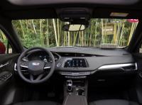 China Cadillac XT4 2022 28T 4WD Bojin Gasoline 48V Light Hybrid 5 Seats SUV 2.0T 237HP for sale