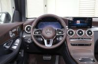 China Mercedes Benz GLC 260L 4MATIC Luxury 5 Door SUV 2.0T 197HP 9AMT for sale