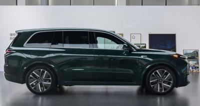 China LIXIANG Li L9 2023 Pro EREV SUV 330 kW Power 449 PS Motor 5.3s 0-100km/h 215km Electric Range for sale