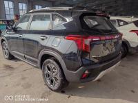 China Kia Seltos 2023 1.5L CVT 5-Door SUV Gasoline Petrol Car 115HP Front Wheel Drive for sale
