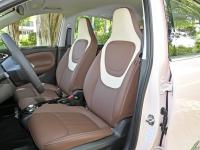 China Wuling Binguo EV 2024 5 Door 4 Seat Electric Hatchback 333km 410km Range New Energy Car for sale