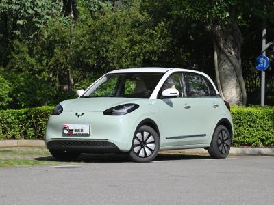 China Wuling Binguo EV 2024 5 Door 4 Seat Electric Hatchback 333km 410km Range New Energy Car for sale