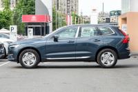 China Volvo XC60 2022 B5 AWD Mid-size SUV 184kW 350Nm 48V Mild Hybrid 5-Seat for sale