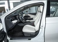 China Toyota Camry 2024 2.5HG Premium Edition Oil-electric Hybrid 169kW E-CVT Sedan for sale