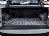 China Changan Hunter Pick Up 2024 Brave Edition Luxury Dual Motor 4WD Extended Range 5380mm for sale