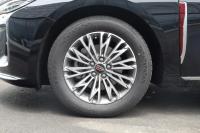 China Hongqi H5 2025 1.5T DCT Qiyue 500,000 Commemorative Edition 4-Door Sedan 169HP for sale