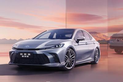 China Toyota Camry 2025 Hybrid 2.5HXS Sport Plus Smart Edition 4 Door Sedan for sale