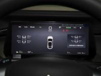 China 2025 Pure Electric Mid-size SUV 662km Range 230kW 5 Seats 5G Connectivity for sale
