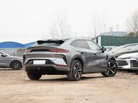 China 2025 Pure Electric Mid-size SUV 662km Range 230kW 5 Seats 5G Connectivity for sale