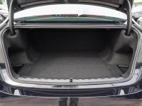 China 2024 BMW i3 eDrive 35L 210kW Electric Sedan 526km Range 4 Door 5 Seater for sale