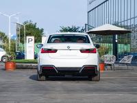 China 2024 BMW i3 eDrive 35L 210kW Electric Sedan 526km Range 4 Door 5 Seater for sale