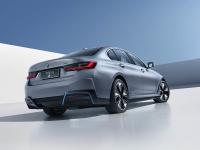China BMW i3 2025 eDrive 35L Used Pure Electric Sedan 210kW 400Nm Rear Wheel Drive for sale