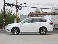China Mitsubishi Outlander 2021 2.4L 4WD 7-Seater Compact SUV 141kW 10.2s Acceleration for sale
