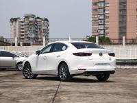 China Mazda 3 Axela 1.5L Manual Zhimei Version 2025 Compact Sedan 86kW 148Nm Gasoline for sale