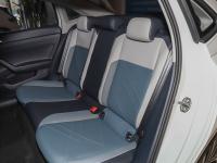 China White Compact Sedan Gasoline Car 1.5L 110HP 6-Speed Manual Transmission 4561mm Length for sale