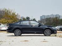 China Compact Sedan 81kW 141Nm Gasoline 6-Speed Manual 4 Door 5 Seats 4561mm Length for sale