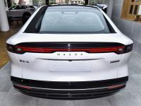 China 2024 Extended-Range Electric Medium Car 160kW 320Nm 5-Door Hatchback 2286kg Max Load for sale
