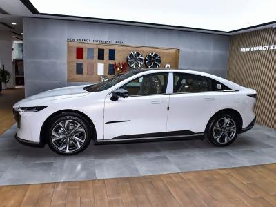 China 2024 Extended Range Electric Sedan 4921mm 160kW 218HP 5 Door Hatchback for sale
