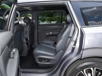 China Dongfeng Eπ008 2026 6-Seater SUV Pure Electric 620km Range 200kW Motor for sale