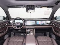China 2025 Geely Monjaro Xingyue L 2.0TD 8AT Compact SUV 175kW 350Nm Gasoline R19 China Left Steering for sale