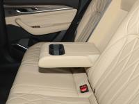China 2025 Geely Monjaro Xingyue L 2.0TD Automatic 4WD Compact SUV 238HP Gasoline Left Steering for sale