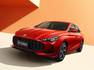 China 2025 MG5 300TGI Global Flagship Compact Sedan 1.5T 181Ps 7DCT R17 Gasoline Left Hand Drive China for sale