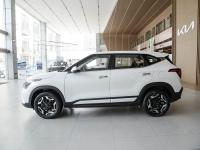 China 2026 Kia Seltos 1.5L IVT Luxury Compact SUV Gasoline FWD CVT 5 Seats Left Steering China for sale