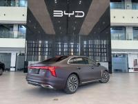 China Hongqi H5 2024 2.0T Automatic Intelligent Flagship Edition 33000km Original Paint for sale