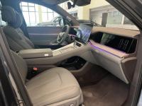 China Denza D9 DM 2025 Flagship Edition Plug-in Hybrid MPV 8000km Original Paint for sale