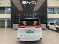 China Denza D9 DM 2025 Smart Driving Edition 1020 4WD Flagship 22000km White for sale