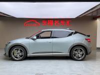 China Genesis GV60 2023 Dual Motor AWD Electric SUV 16000 km Green for sale