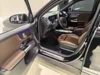 China Mercedes-Benz GLB 220 Dynamic 2023 Gasoline SUV 46100 km Original Paint for sale