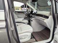 China Roewe iMAX8 2023 400TGI Premium Edition 2.0T 20000km Rear-Wheel Drive MPV for sale
