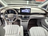 China Roewe iMAX8 2023 400TGI Premium Edition 2.0T 20000km Rear-Wheel Drive MPV for sale